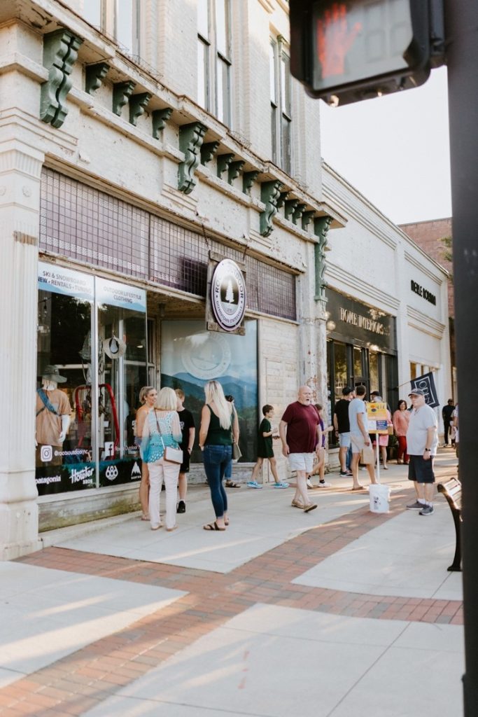 Spring Art Crawl in Downtown Statesville to Showcase Over 60 Talented ...